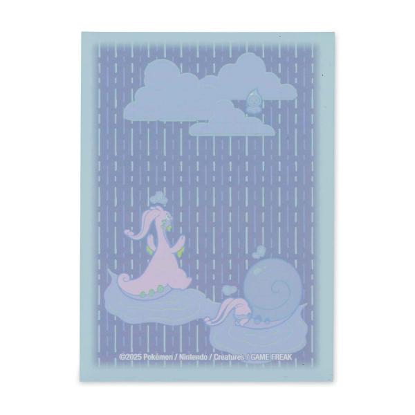 こちらの商品はポスト投函便にて発送する為、代引き決済には対応しておりません。ロサンゼルスを拠点とするインディーズアパレルブランドOMOCATによるコラボ作品。雨の日は最高の遊び日！ヌメルゴンのスリーブが登場！カードをキズから守るため、1枚ず...