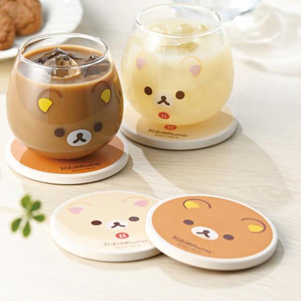 こちらの商品はポスト投函便にて発送する為、代引き決済には対応しておりません。リラックマたちのかわいいコースターができました☆コップの水滴を吸い取り、テーブルの染みを防ぐ、吸水コースター♪底面はコルクになっているので滑りにくくなっています。い...