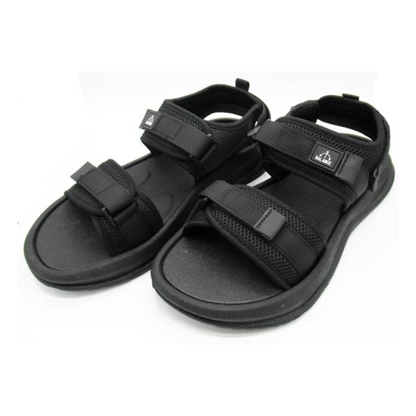 姿勢改善外履きサンダル『B-TR ACTIVE』。拇趾球・小趾球・踵骨の三点が盛り上がっている構造が、足裏のアーチを築き、体の姿勢を鉛直に導きます。インソールを入れることなく、履いて歩いて簡単姿勢改善。散歩や普段使いにピッタリの『B-TR ...