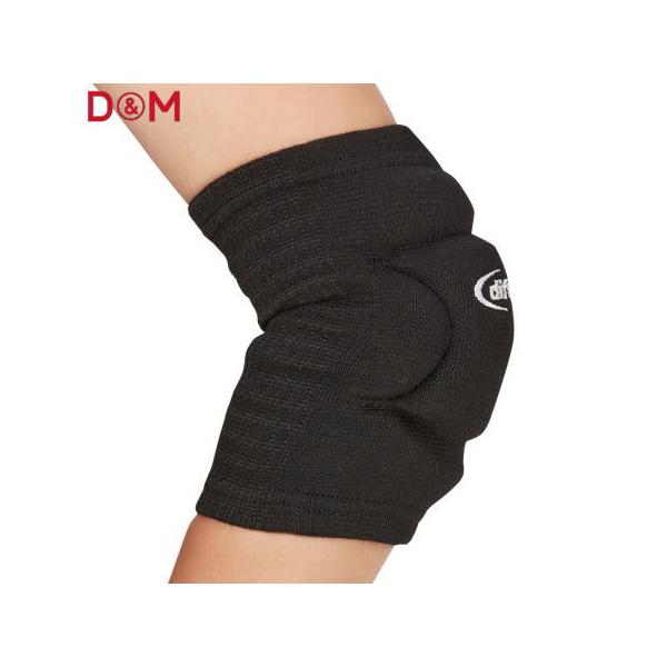 5分割された厚さ10mmの衝撃吸収パッドだから肘の動きを邪魔しない！伸縮性と装着感に優れたひじサポーター■カラーブラック■サイズ目安フリーサイズ／24〜28cm■丈：15cm■素材：ポリエステル■製造国：中国■品番：D-738■個装：1個■...