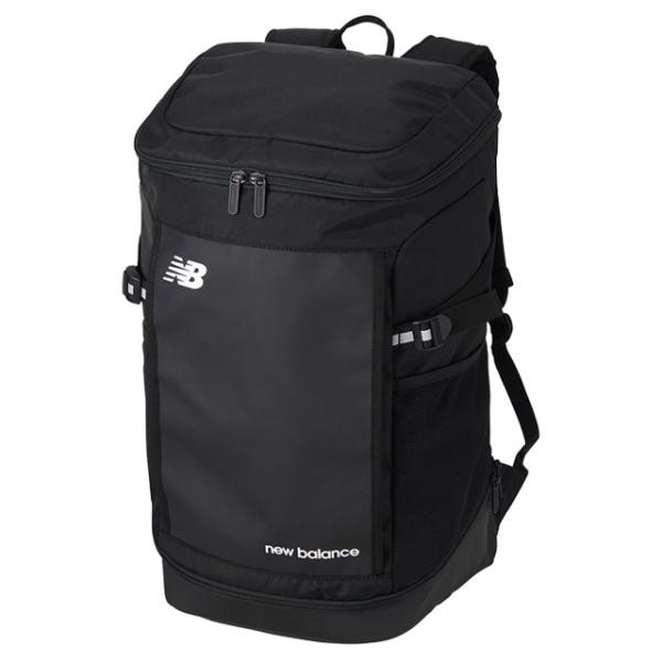 素材：ポリエステル、合成皮革　カラー：BK/ブラック　サイズ：約33×50×22cm 約35L　特徴：容量35Lのバックパックを人気のスクエアスタイルで提案。　撥水加工を施した高耐久性のポリエステル素材を使用し、トーナル配色のロゴグラフィッ...