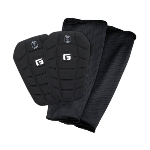 カラー：BK/ブラック特徴：Pro-S Blade Shin Guardsは、G-Formの最も薄型で流線型のデザインを採用し、優れた衝撃保護機能を備えています。パッドはプレー中は柔らかく柔軟で、衝撃を受けるとすぐに硬くなります。・主要な競...