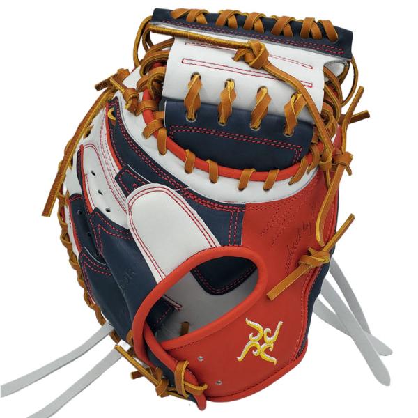 ポジション：キャッチャー用素材：ORIGINAL STEER HIDEカラー：JAPAN特徴：キャッチャーミット専門ブランド「要/kaname」の軟式ミットです！特徴は、ハリ・圧倒的な【硬さ】捕球音にもこだわりつくり上げられています。見て・...