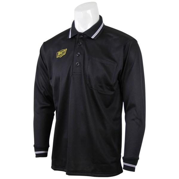 素材：ポリエステル100%カラー：1900/ブラック特徴：ボーイズリーグ公認、審判用長袖ポロシャツ、インナープロテクター対応サイズ。ポケット付き、ZETTロゴ刺繍ワッペン付。ボディーの素材は色褪せしにくいタフデイズメッシュを採用しています。...