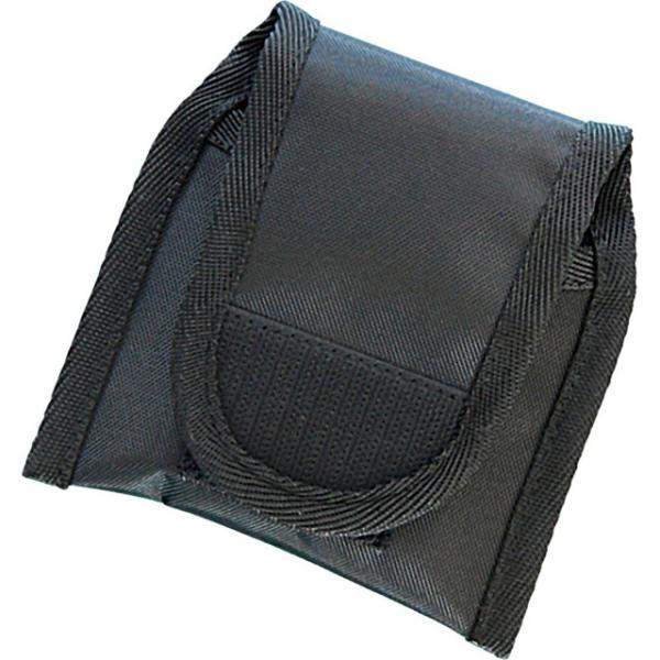 素材：PPサイズ：11cm×11cm特徴：塁審用ブラシ収納ポーチです。※ご注文前に必ずお読み下さい※当店の掲載商品は、当社が運営するショピングサイト、実店舗（展示品含む）でも同時販売しておりますため、同タイミングのご注文があった場合、商品が...