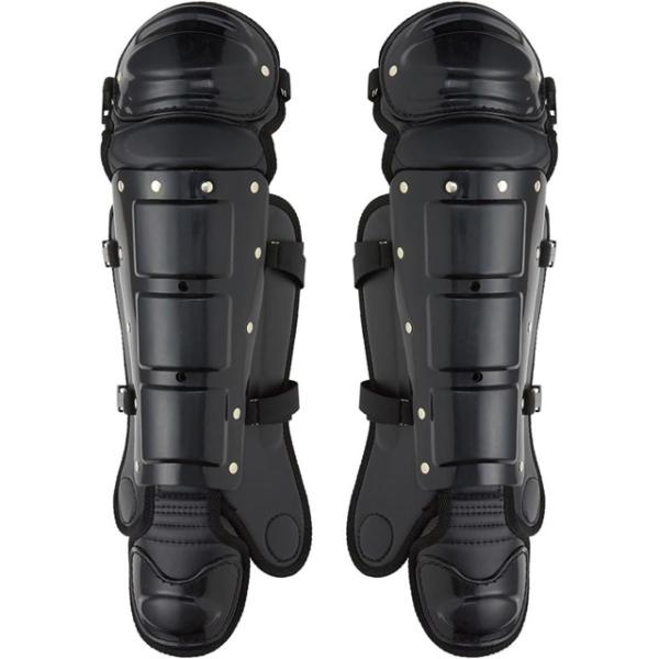 サイズ：A390mm×B620mmウエイト：約1064g（両足）素材：ポリエチレンカラー：ブラック特徴：特長を持った球審用レガーズ仕様：要所４箇所プラプレート入り、締めたベルトのズレを防ぐカーフフィットベルト、足の甲脱着アジャスト可能、ムレ...