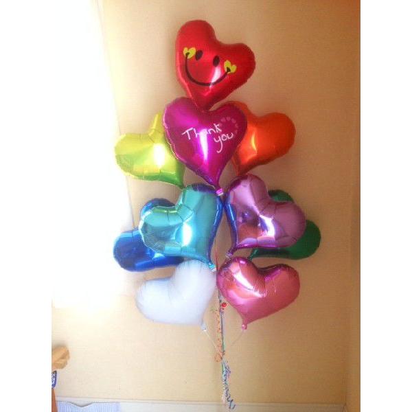 ハーツ　バルーンたくさんのハートの気持ち込めてバルーン電報　開店祝いにおすすめのバルーンギフトの電報です。メッセージカードをかわいいバルーンに添えて大きな箱で全国お届け致します！新しい人生の始まりの日。バルーンで花を添えてはいかがですか？
