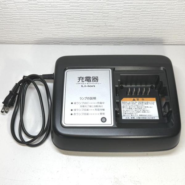 「商品状態」【商品内容】本体のみ 【状態】使用感が少なく、綺麗です。 ご注文後、丁寧に梱包し速やかに発送致します。Amazon専用在庫品のため、欠品キャンセルはございませんのでご安心ください。代金引換・コンビニ払いに対応。お急ぎ便・コンビニ...