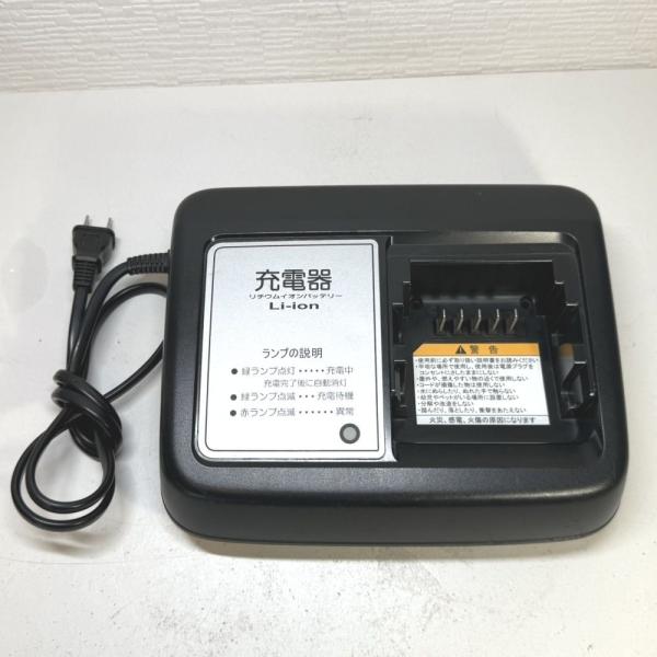 「商品状態」【商品内容】本体のみ 【状態】少々、使用感がございますが、大きな傷もなく綺麗な状態です。 ご注文後、丁寧に梱包し速やかに発送致します。Amazon専用在庫品のため、欠品キャンセルはございませんのでご安心ください。代金引換・コンビ...