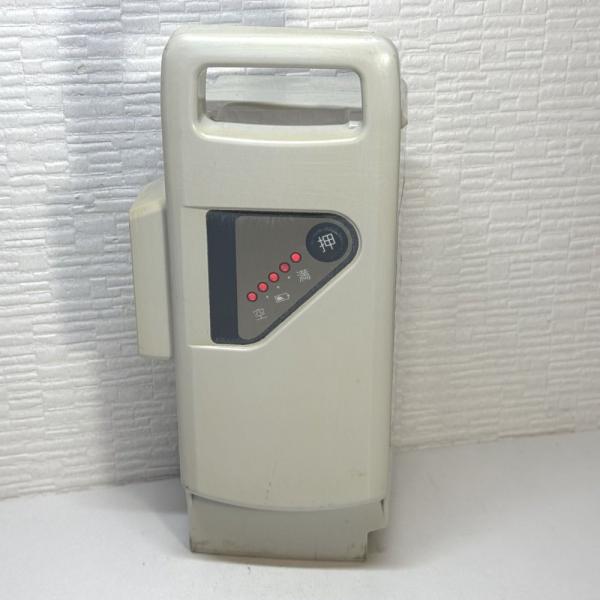 「商品状態」こちらは【長押し5点灯】の中古品になります。 使用に伴う傷・汚れ・ダメージは多少ございますが、問題なくご使用いただけます。 付属品は写真に写っているものが全てになります。 ご注文後、丁寧に梱包し速やかに発送致します。Amazon...