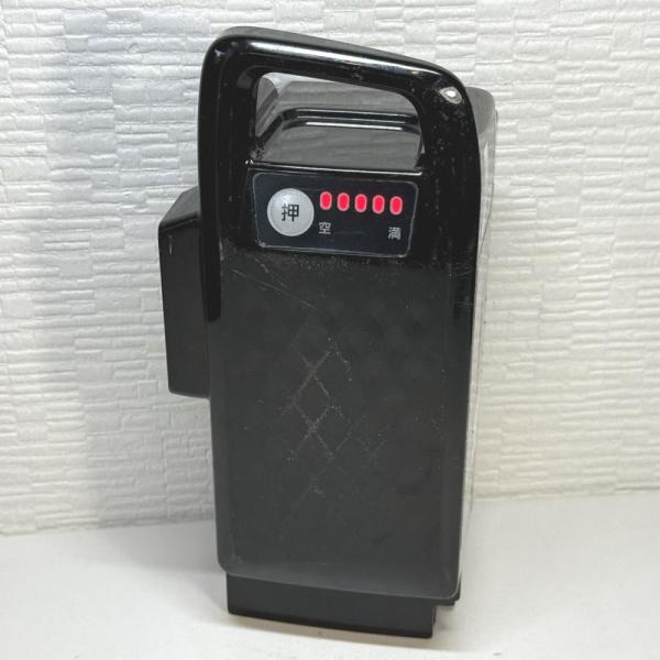 「商品状態」こちらは【長押し5点灯】の中古品になります。 使用に伴う傷・汚れ・ダメージは多少ございますが、問題なくご使用いただけます。 付属品は写真に写っているものが全てになります。 ご注文後、丁寧に梱包し速やかに発送致します。Amazon...
