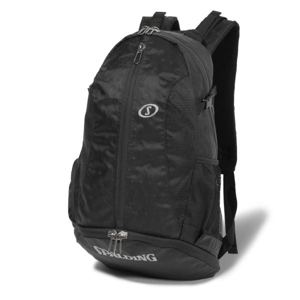 ■素材：ポリエステル■サイズ：W35 x H57 x D32cm■容量：32L■バスケットプレイヤーのために開発されたバッグ■ボール、シューズ、アパレルなど、バスケに必要な装備を全て収納可能■ボール用の大容量ボトムポケット■シューズ用フロン...