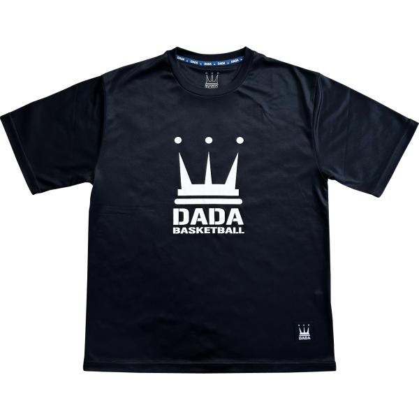 DADAの象徴CROWNマークを胸に配したデザイン吸汗・速乾・UVカット機能を有した素材を採用素材：ポリエステル100%生産国：中国〇サイズスペック(単位:cm)身丈　S:66 M:68 L:70 XL:72 2XL:74 3XL:76身幅...