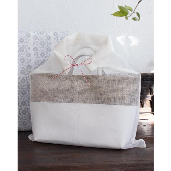 BANINOUEならではの蚊帳でつくったギフトバッグと水引きで華やかにお包みします。気軽でおしゃれな贈り物におすすめです。袋サイズの関係上、小さな雑貨単品ではお包みできません。対応商品バッグ・衣類・雑貨詰め合わせ熨斗内熨斗のみ〇（外から透け...