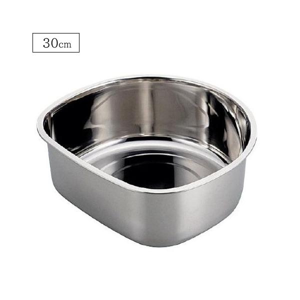 アットアクアシリーズは、基本的な機能を一から見直して開発した水廻り用品シリーズです。特にスタッキングにこだわり、多くの人が不満に感じている収納性を追求しました。ザル、ボウルなどの調理用品から水廻り収納まで、それぞれの使用シーンに合わせ、サイ...