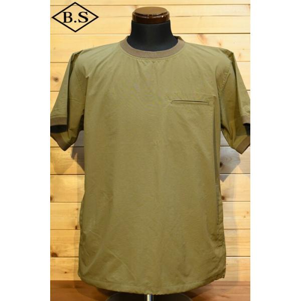 素材：ナイロン100％高機能ナイロンで仕上げたショートスリーブTシャツ生地は米国デュポン社のサプレックスナイロン生地を採用しています。サプレックスナイロンは耐摩耗性、撥水性、速乾性、通気性に優れており、天然素材に近い柔らかさや質感を合わせも...