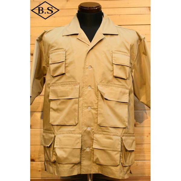 素材：コットン78％ ポリエステル22％通気性、吸水速乾性に優れるCOOLMAX（クールマックス）を使用サイズ38(M) 肩幅53cm 身幅62cm 着丈72cm 袖丈27cm40(L) 肩幅55cm 身幅64cm 着丈75cm 袖丈28c...