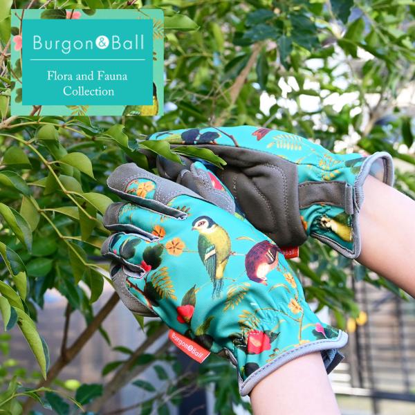 280年もの歴史がある英国 Burgon &amp; Ball 社製のガーデングローブです。オシャレと機能性を併せ持つ手袋なので、ギフトにもおすすめです。このグローブを身に着ければ庭仕事やガーデニングがもっと楽しくなっちゃいます♪Flora...