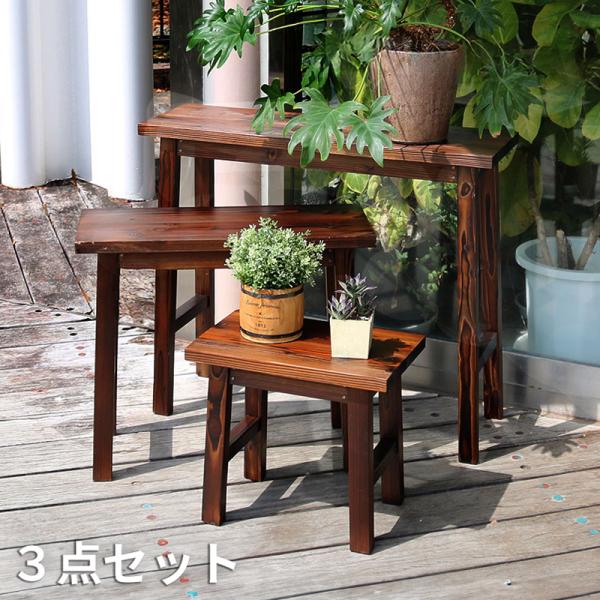 植物台にも、ディスプレイにも自然素材が引き立つ、焼杉スタンド焼杉仕上げの天然木スタンドは、植物をすっきり置けるシンプル設計。観葉植物や鉢植えのディスプレイに適した、安定感のある作りです。室内・屋外兼用で、置く場所を選びません。大・中・小は入...