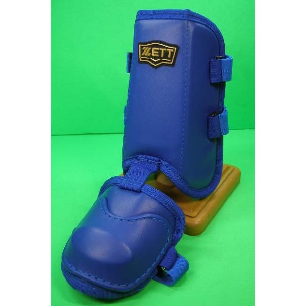 【発売日：2026年06月21日】ZETT ゼット 少年用 レッグガード フットガードです。ZETT　ゼット　海外モデル左右打者兼用でご使用いただけます。プロ仕様の合成皮革巻きタイプです。小学校高学年から中学生向けのサイズです。右打者用（左...