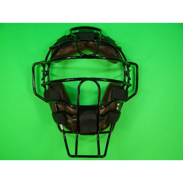 【発売日：2025年03月07日】送料無料 ベルガード BELGARD 硬式野球用 軽量マスク UM770W発声のしやすい W型パッド採用、人気の審判用マスクです。オーダーカラー仕様、日本はもちろん、海外のアンパイアにも人気のマスクです。S...