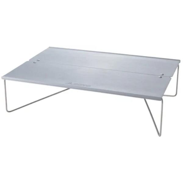 ≪SOTO≫フィールドホッパー リニューアル。従来品と比べて約105g軽量化。A4ハーフサイズに小さくたためるソロテーブル。独自構造によりパッと開くだけのワンアクションで4本のスタンドが飛び出す。フィールドホッパーをベースに見た目や使いやす...