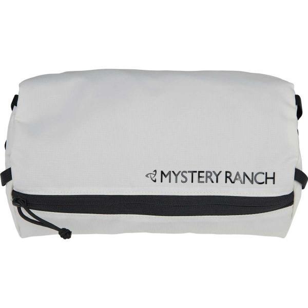 【特価品／返品・交換不可】≪MYSTERY RANCH / VOID BAG M≫ボイドバッグは、ギアやアクセサリーを整理整頓するのに必要なパッキングハックです。読書用品、洗面用具、電子機器、スナックなど、収納したいものに対応する複数のバッ...