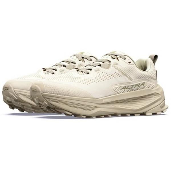 ≪ALTRA / OLYMPUS 7 Women≫増えたのは快適さ。減ったのは重さ。厚みがあり、ソフトな感覚、それでいて軽いミッドソール。そして圧倒的なグリップ力を誇るVibram(R)アウトソール。この組み合わせが、山で長い時間を過ごすた...