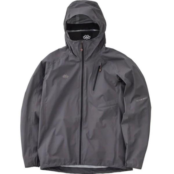 ≪Teton Bros / Feather Rain Jacket≫軽さと耐久性を両立したレインシェル。3レイヤーながらMサイズでわずか195g。迷わず持ち歩ける軽量なレインシェルは、登山者はもちろんマウンテンランナーにも愛用者が多いモデル...