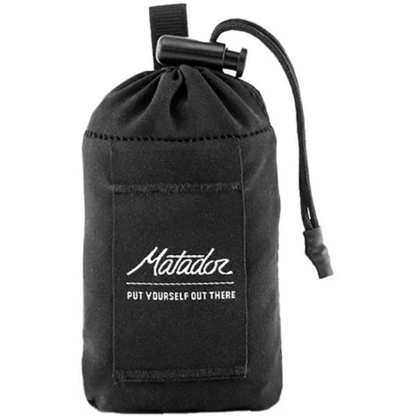 ≪MATADOR≫Matador マタドール ミニポケットブランケット 4.0 は耐水加工が施された手のひらに収まるサイズのシートです。キーホルダーに付けたり、バッグやポケットに入れていつでもどこでも手軽に携帯ができ、パッと取り出し、サッと...