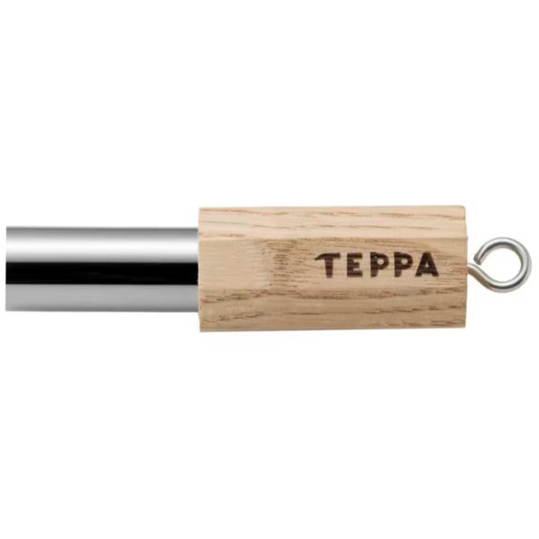≪TEPPA≫山での安心は、「音」からつくる。熊よけバンバンは、木製グリップとステンレス製の筒で構成された、シンプルな熊よけ用サウンドツールです。筒の内部に爆竹をセットし、発音させることで、大きな破裂音を発生させます。その音によって熊との距...