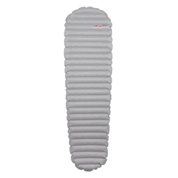 ≪Rab / Ultrasphere 1.5≫超軽量素材と熱を逃がさないオフセット・エアチャンバー構造を組み合わせた最軽量マットは、1グラムでも多く荷物を詰めたいときに最適です。夏のスルーハイクや数日間のマウンテンランに最適なマットです。特...