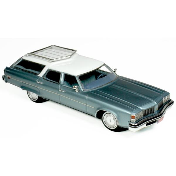 【予約】2026年発売予定Oldsmobileオールズモビル Custom Cruiserカスタムクルーザー SW ステーションワゴン 1976 ライトブルーホワイト / GOLDVARG 1/43 ミニカー