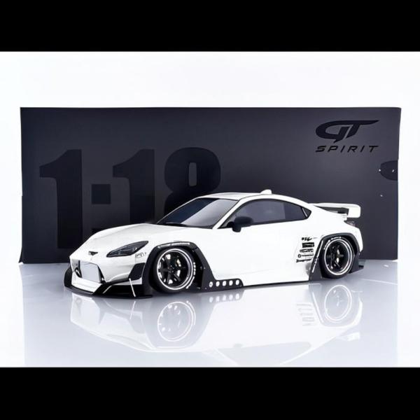 TOYOTA GR86 Pandem 2023/ GT SPIRIT 1/18 模型