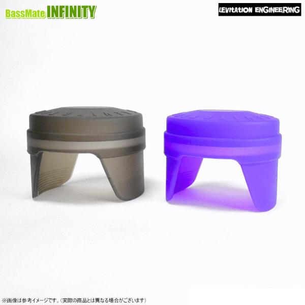 納期:1〜2日予定(土日祝水曜を除く)糸止めとエッジガードの機能を兼ねたシリコン製スプールカバーです。ラインをロッドに通した状態で取り付けできるため、フィールドに持ち込んだリールのエッジを保護し、ドラグ部を雨水・露から守ります。保管時には、...