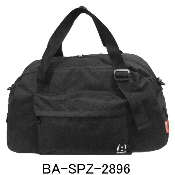 【素　材】はっ水素材ポリエステル【サイズ】約H30×W55×D25cm【重量】約520g【容量】約40L【色】ブラック【生産国】中国ピーナッツのスヌーピーボストン バッグです。手提げと肩掛けの2WAYとして使えます。普段使いから修学旅行、海...