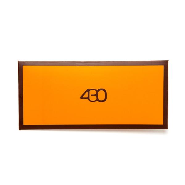 430 FOURTHIRTY フォーサーティー KUUMBA 430 STICK INCENSE 26-045＊商品説明＊フォーサーティーがブランドとして黎明期に初めてコラボレーションしたKUUMBAに当時のデザイン、香りを再現したショート...