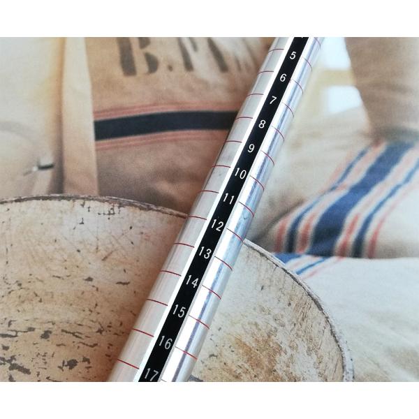 素材がゴールドのリングのみサイズ変更が可能です。リングのサイズ変更ご希望の場合は、ご注文時にお知らせください。仕上がりは約1週間〜10日のお時間をいただきます。出来上がり次第、ご連絡の上発送の手配をさせていただきます。サイズ変更後のキャンセ...