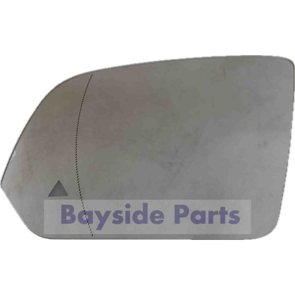 【商品名】 ・ドアミラーレンズ ドアミラーガラス 左側 優良品【メーカー】・メルセデスベンツ【適合車種】 ・Vクラス W447【品番情報】 ・4478110433※適合車種であっても年式、グレード、ディーラー・並行の違いで適合する部品が異な...