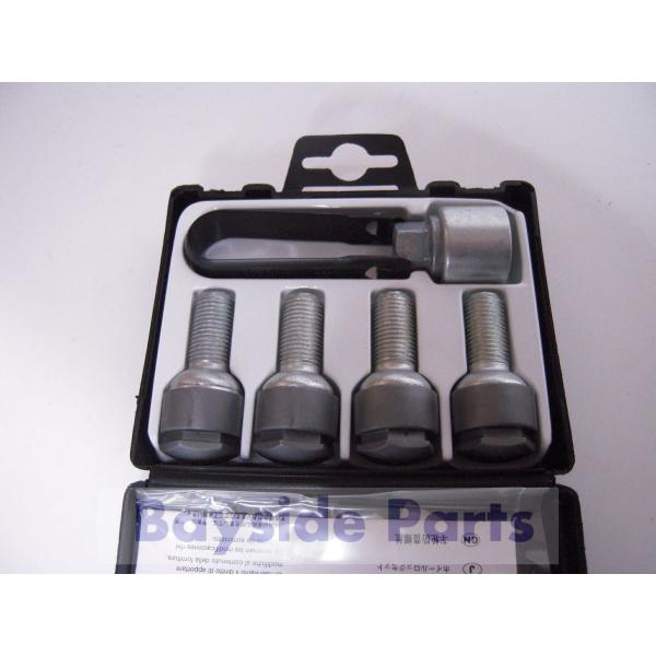 【商品名】 ・ 純正 ホイールロックボルトセット【メーカー】・アウディ【適合車種】 ・ Q3 Q5 Q5 等【品番情報】 ・83A071455 8R0071336M14X1.5X45※適合車種であっても年式、グレード、ディーラー・並行の違い...