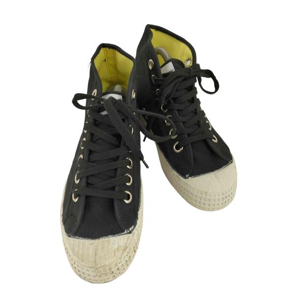 こちらの商品は下北沢南口店の取り扱いです。完売・移動している場合がございますので(03-6453-2455)にご連絡頂き、(1135095424789)をお伝えください。当店では実店舗と他店舗にて併売を行っております為タイミングによっては完...