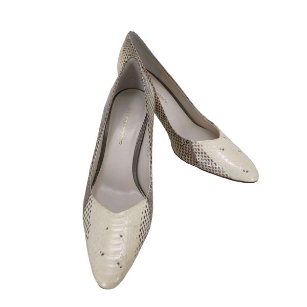 こちらの商品は渋谷ファイヤー通り店の取り扱いです。完売・移動している場合がございますので(03-6416-3968)にご連絡頂き、(1136230680053)をお伝えください。当店では実店舗と他店舗にて併売を行っております為タイミングによ...