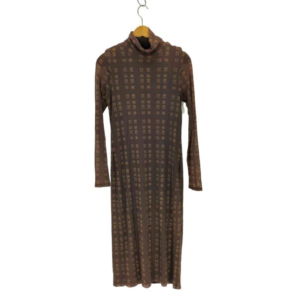 こちらの商品は渋谷ファイヤー通り店の取り扱いです。完売・移動している場合がございますので(03-6416-3968)にご連絡頂き、(1140748818228)をお伝えください。当店では実店舗と他店舗にて併売を行っております為タイミングによ...