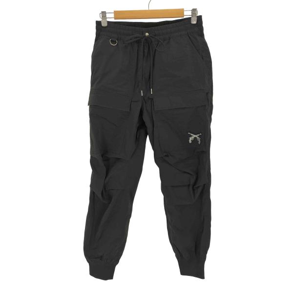 こちらの商品は渋谷ファイヤー通り店の取り扱いです。完売・移動している場合がございますので(03-6416-3968)にご連絡頂き、(1141368998413)をお伝えください。当店では実店舗と他店舗にて併売を行っております為タイミングによ...