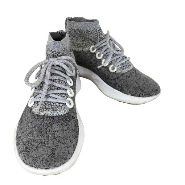 こちらの商品は原宿キャットストリート北ウイング店の取り扱いです。完売・移動している場合がございますので(03-6447-5566)にご連絡頂き、(1141490369785)をお伝えください。当店では実店舗と他店舗にて併売を行っております為...