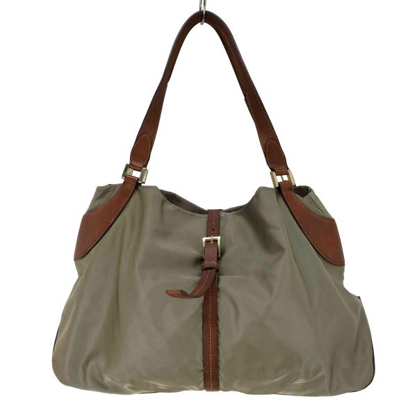 こちらの商品は渋谷ファイヤー通り店の取り扱いです。完売・移動している場合がございますので(03-6416-3968)にご連絡頂き、(1141682141564)をお伝えください。当店では実店舗と他店舗にて併売を行っております為タイミングによ...