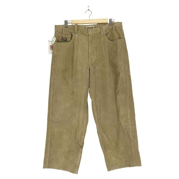 こちらの商品は原宿キャットストリート北ウイング店の取り扱いです。完売・移動している場合がございますので(03-6447-5566)にご連絡頂き、(1141746355777)をお伝えください。当店では実店舗と他店舗にて併売を行っております為...