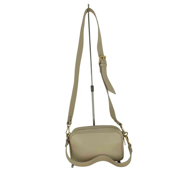 こちらの商品は千歳烏山南口店の取り扱いです。完売・移動している場合がございますので(03-5315-9078)にご連絡頂き、(1141844854271)をお伝えください。当店では実店舗と他店舗にて併売を行っております為タイミングによっては...