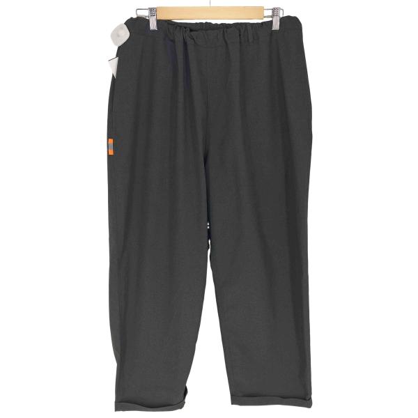 こちらの商品は原宿キャットストリート北ウイング店の取り扱いです。完売・移動している場合がございますので(03-6447-5566)にご連絡頂き、(1143056576019)をお伝えください。当店では実店舗と他店舗にて併売を行っております為...