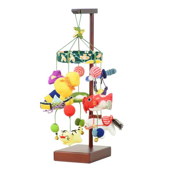 五月人形の横に飾れるつるし飾りです。■サイズ（飾り台サイズ）：高さ27.5cm×幅7cm×奥行10cm※支柱、台座の色ムラ、塗ムラは仕様です。不良品ではございませんので、予めご了承ください。（返品不可）